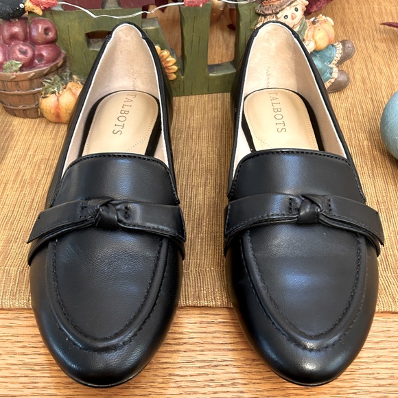 Talbots | Shoes | Talbots Flats With Bow | Poshmark